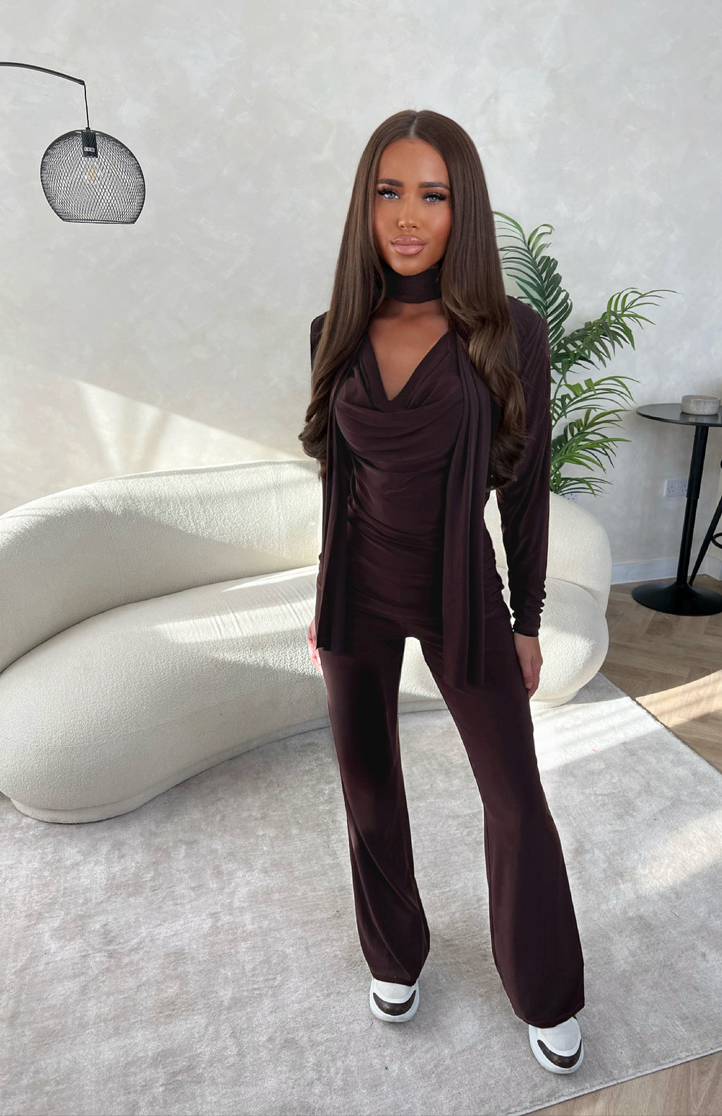 ARIYAH slinky three piece crowl neck flared lounge set BROWN – The ...